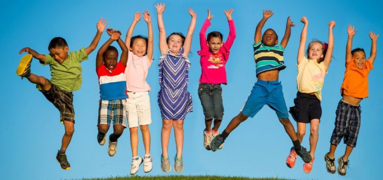 5 Games About Kindness You Can Play With Your Kids